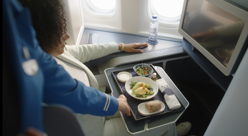 KLM Utilizes AI Technology to Reduce Food Waste On Flights - Foodie